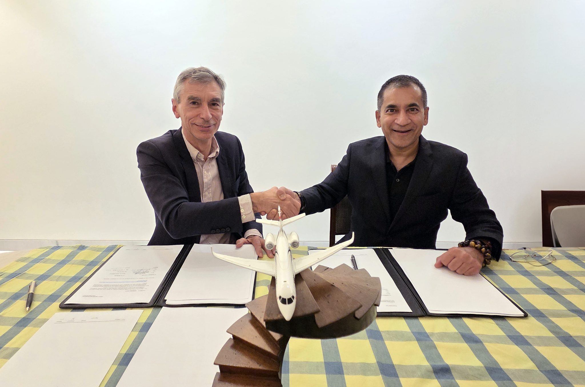 DYNAMATIC AND DASSAULT SIGN AN AGREEMENT TO BUILD THE COMPLETE REAR ...